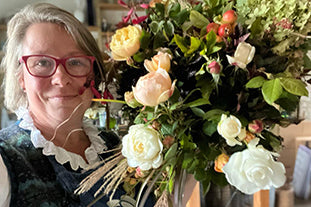 How I make a supersize bouquet– Common Farm Flowers