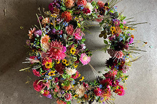Creating 30 posies at the end of the season– Common Farm Flowers